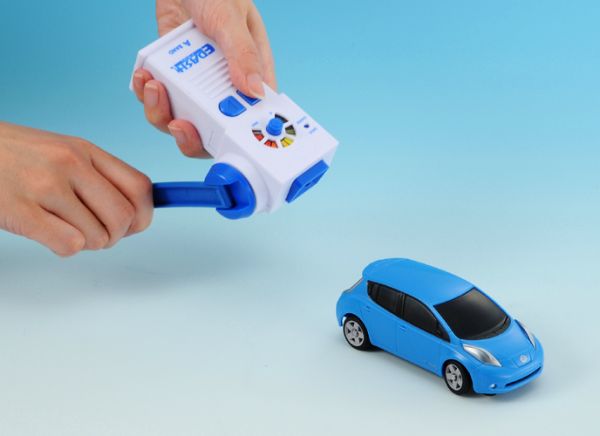 Hand-cranked-RC-car » Design You Trust — Design Daily Since 2007