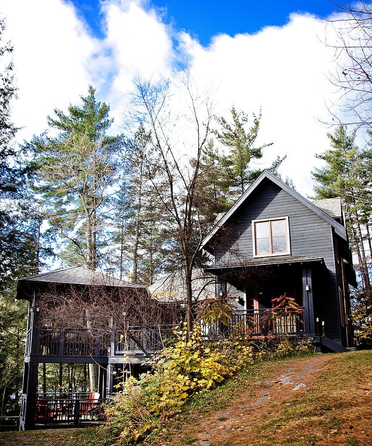 001-red-stone-lake-house-collage-designs » Design You Trust — Design ...