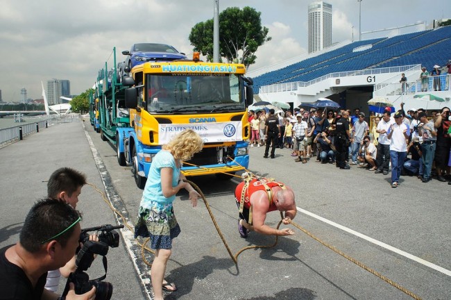 Powerlifting Pastor Kevin Fast » Design You Trust — Design Daily Since 2007