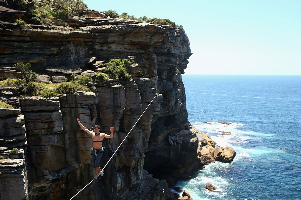 Slacklining in Australia » Design You Trust — Design Daily Since 2007