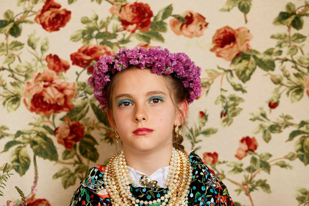 Spain Welcomes Springtime With ‘Maya’ Girls » Design You Trust — Design ...