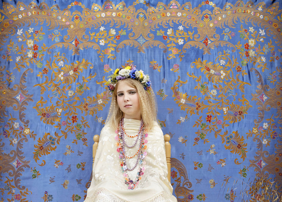 Spain Welcomes Springtime With ‘Maya’ Girls » Design You Trust — Design ...