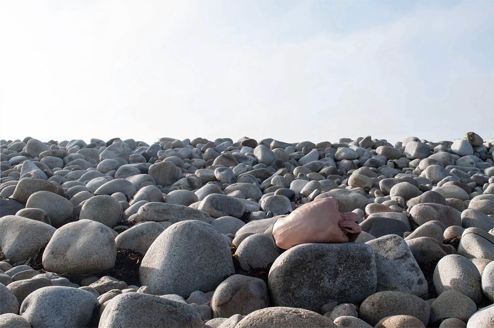 A Photo Serie Where The Dancer And Photographer Arthur Cadre Twist His ...