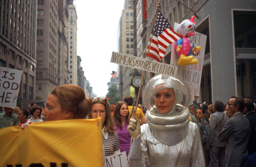 August 26 in History » Design You Trust — Design Daily Since 2007