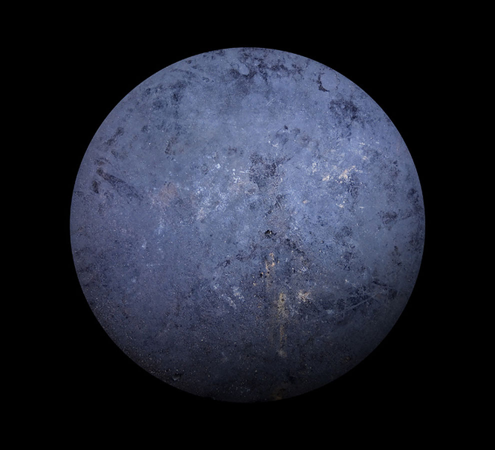 Photographer Took Photos Of Pan Bottoms, Which Are Visually Similar To ...