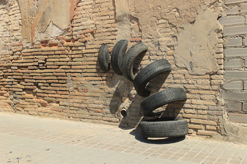 Spanish Artists Creates Attractive Urban Installations From Salvaged ...
