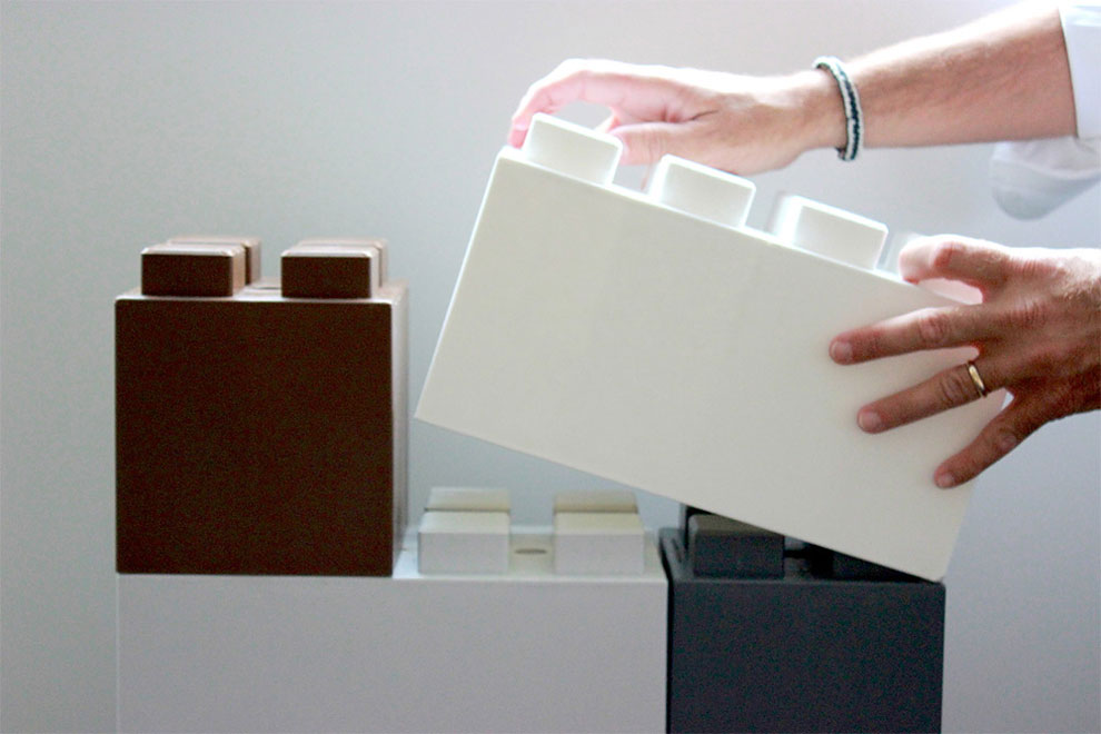EverBlock: Customize your Space With Oversized Modular Lego Bricks ...