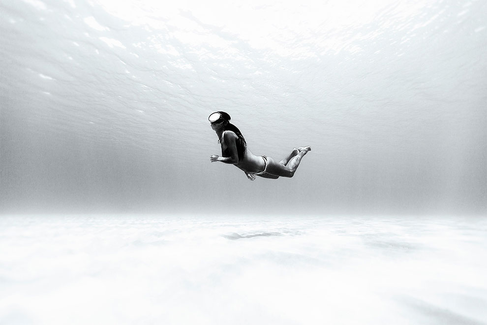 The Captivating Underwater Photographs of Enric Adrian Gener » Design ...