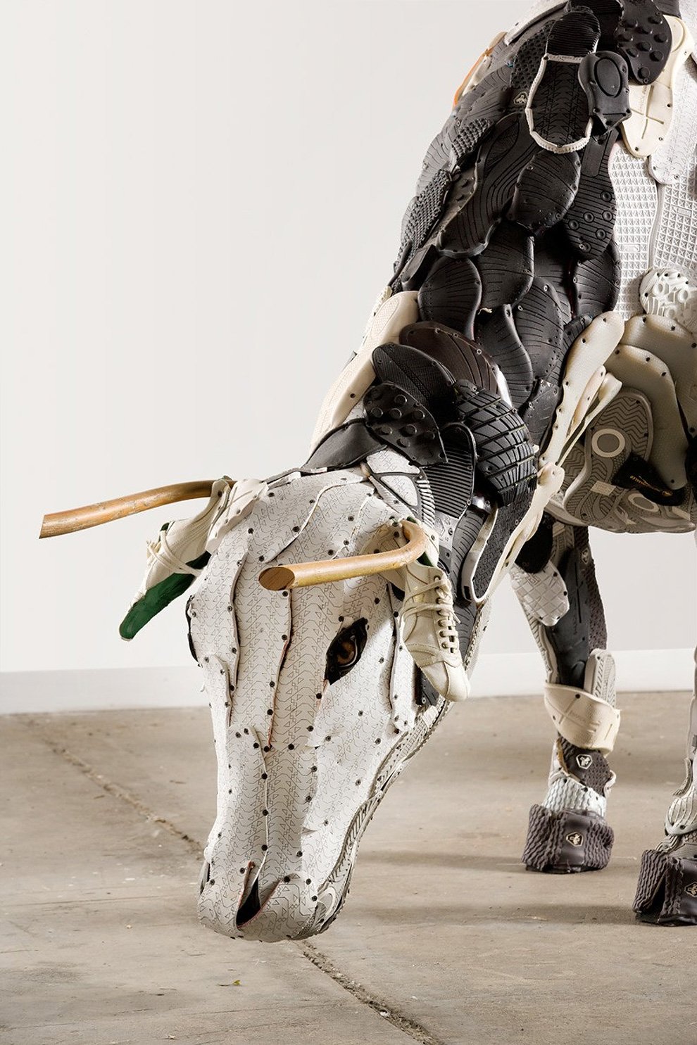 This Artist Made A Collection Of Farm Animal Sculptures From ...