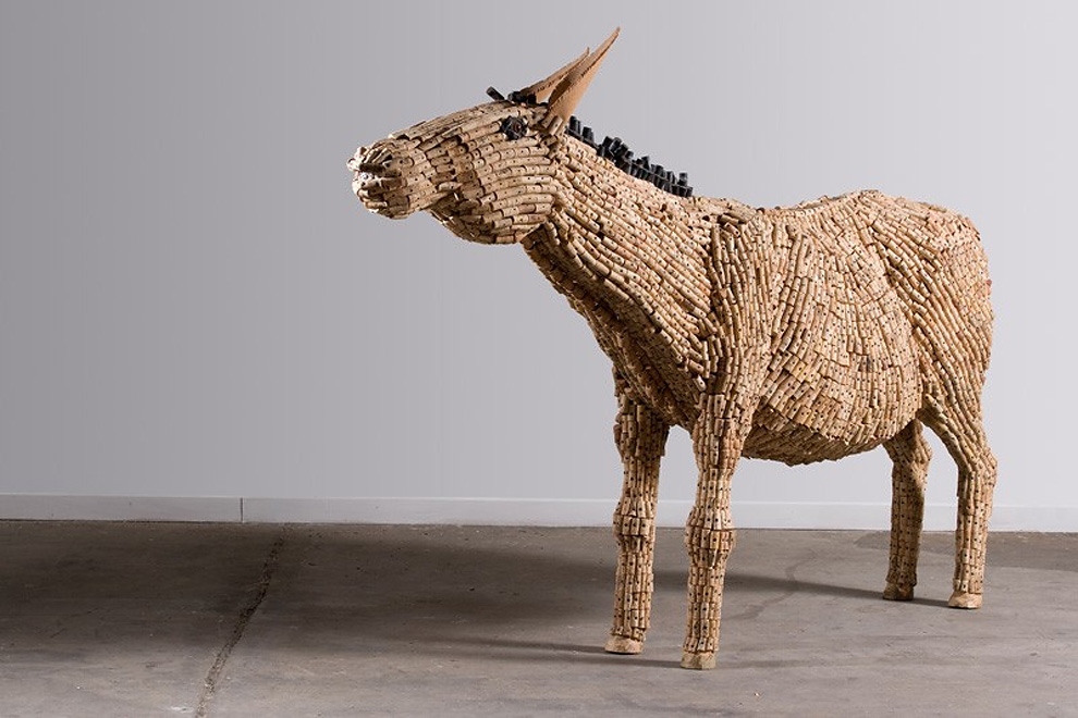 This Artist Made A Collection Of Farm Animal Sculptures From ...