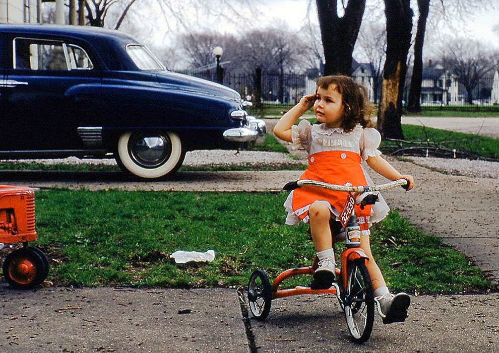 The America We Lost: 77 Amazing Color Photographs Of People Living In ...