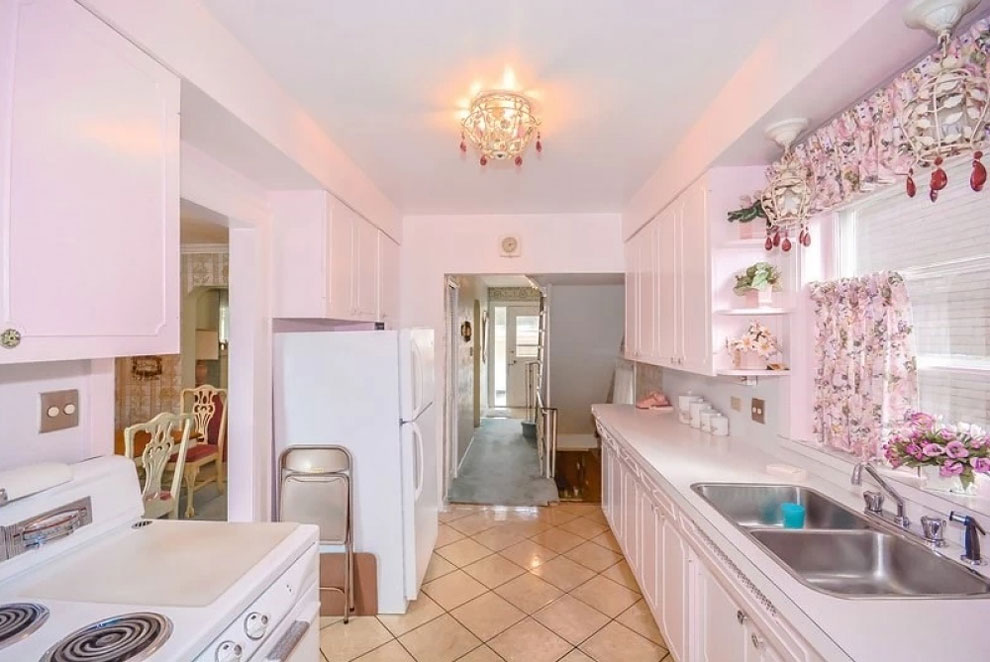 This Incredible ’Time Capsule’ Home Hasn’t Changed At All For Over 72 ...