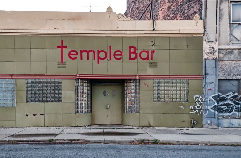 20 Beautiful Photographs Of Urban Decay In Detroit’s Crumbling Ghost ...