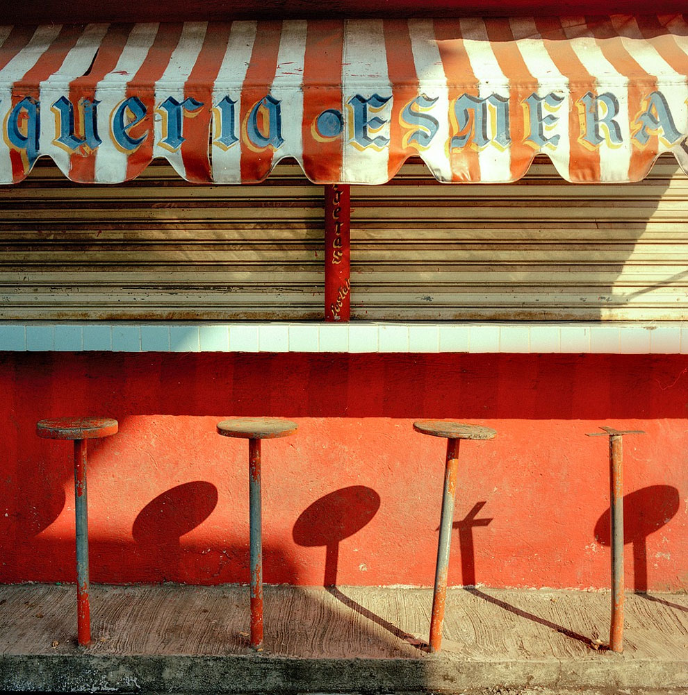 Colorful Photos Of The Latin America’s Interiors From The 1980s And ...