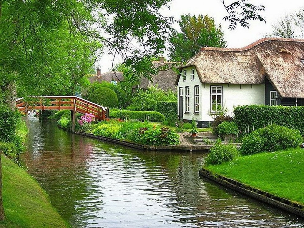 The Wonderful Village Without Roads That You Wish You Never Had To ...
