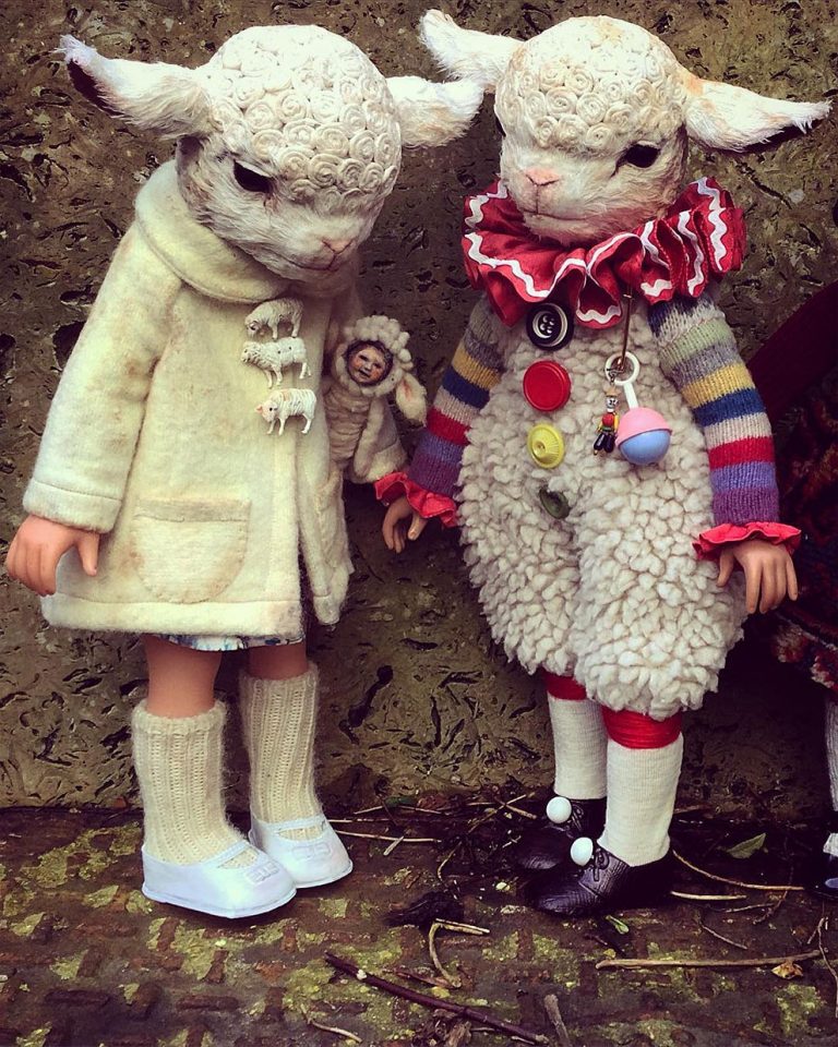 Toys In The Basement: Beautiful Creepy Dolls By Annie Montgomerie ...