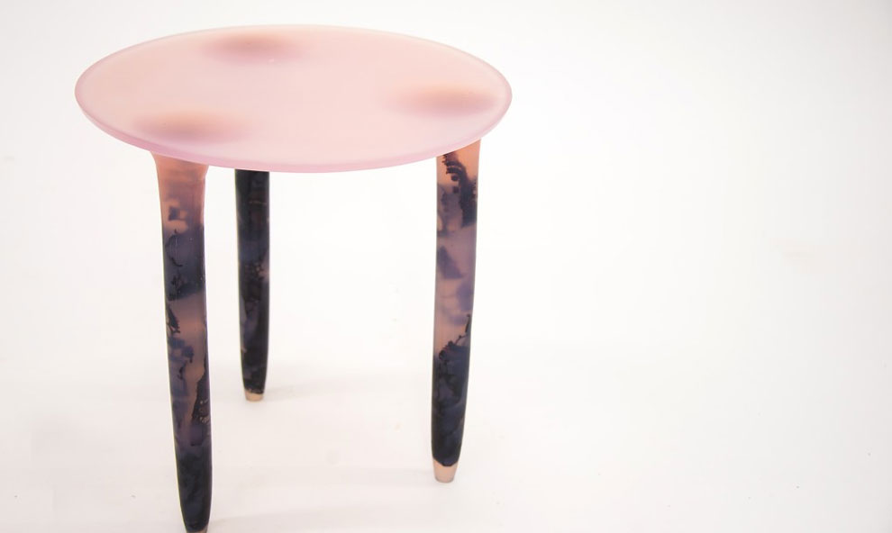 This Artist Upcycles Textile Waste Into Beautiful And Elegant Resin ...