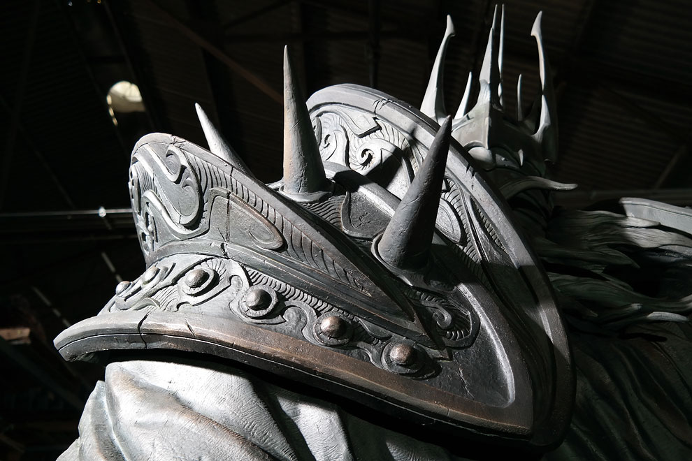Massive 4,000lb Arthas Statue Erected In Taiwan For Blizzard’s 25th ...