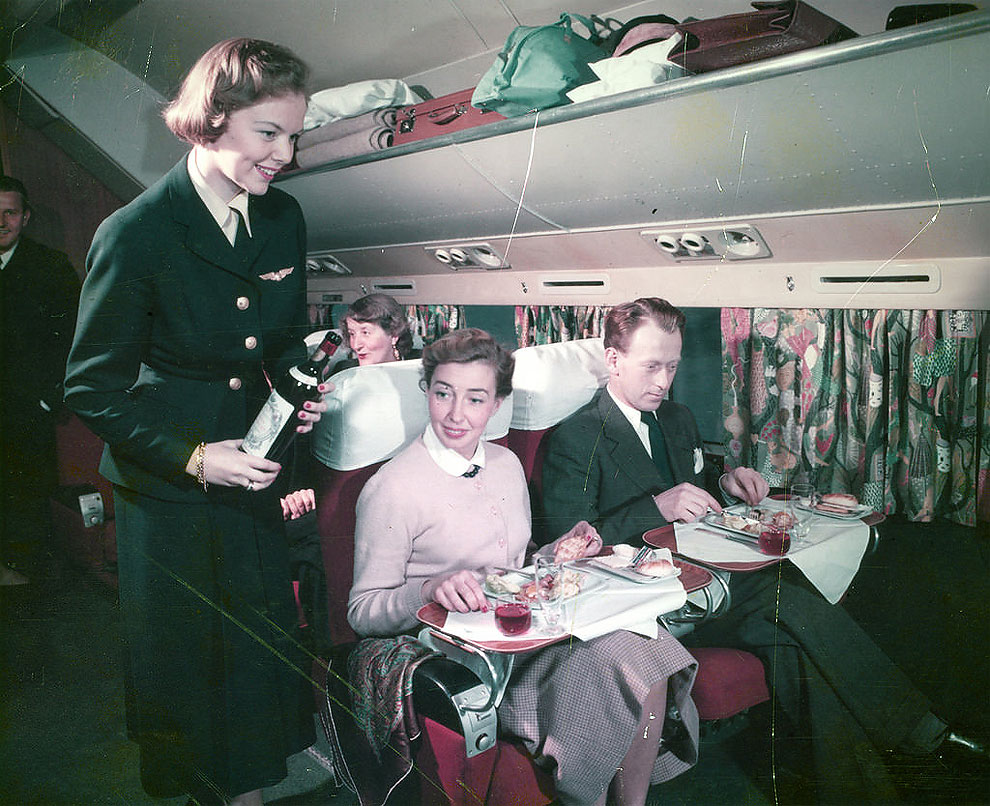 When Airplane Food Was First Class – A Mouthwatering Look At What In ...