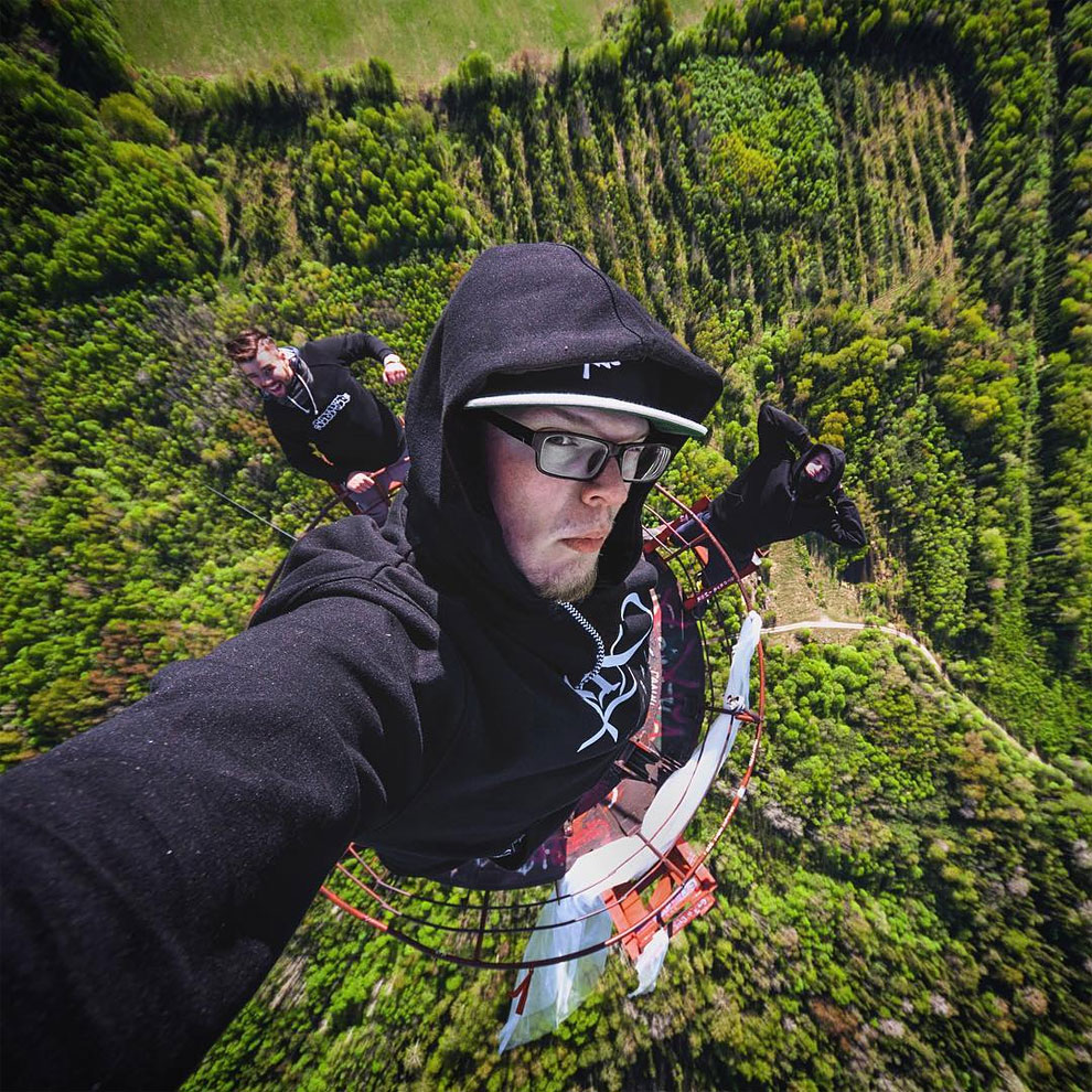 Don’t Look Down: This Collection Of Mind-Boggling Photos Is Sure To ...