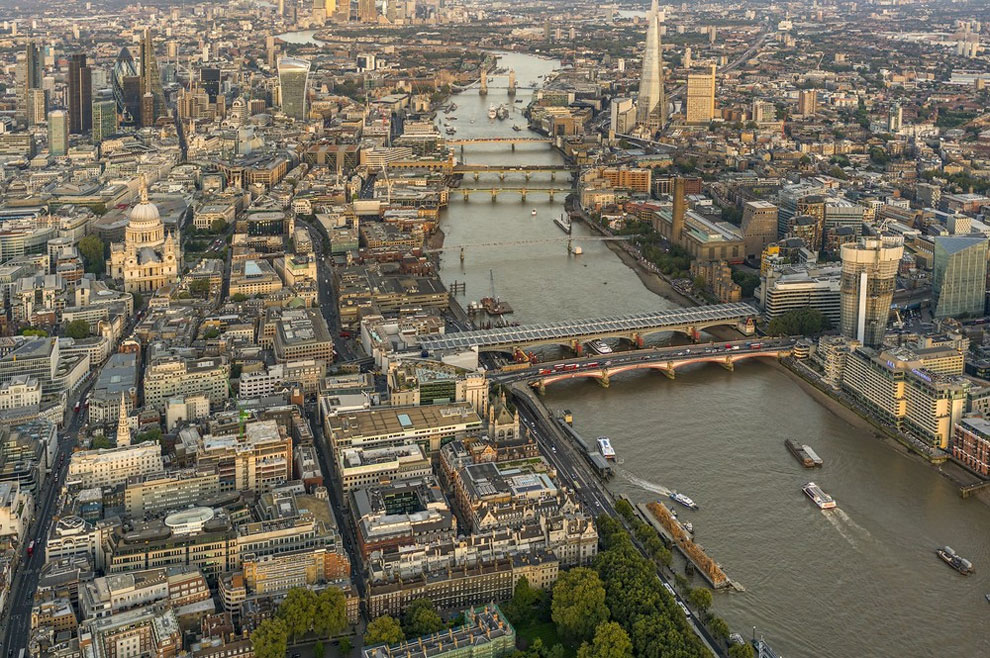 Breathtaking Photos Of London From Above » Design You Trust — Design ...