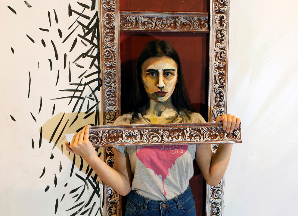 Artist Maria Gasanova Paints Live Models To Look Like Watercolour ...