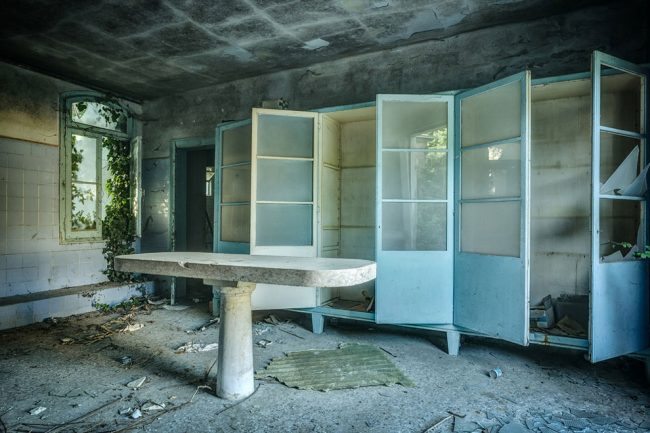 Images Of Europe’s Most Spooky Abandoned Hospitals Show Just How ...