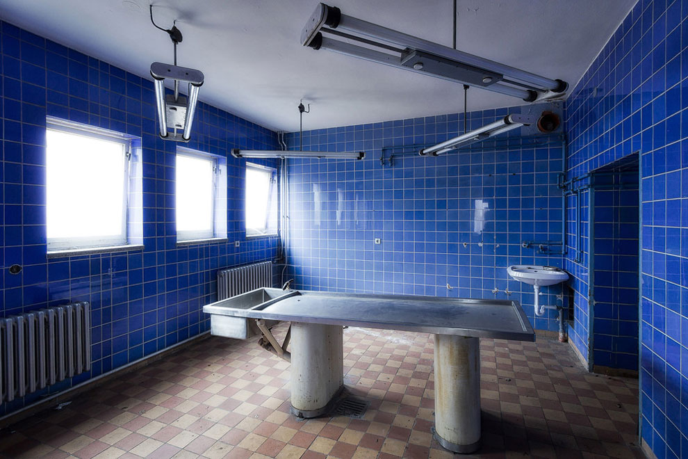 Images Of Europe’s Most Spooky Abandoned Hospitals Show Just How ...