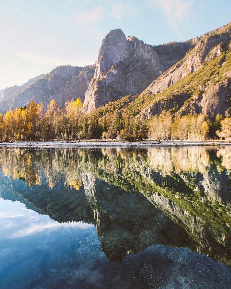 Photographer Finds Something Incredible After Flipping His Photo ...