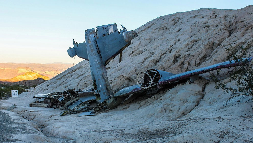 Step Inside The Apocalyptic Landscapes Of Nevada Ghost Town » Design ...