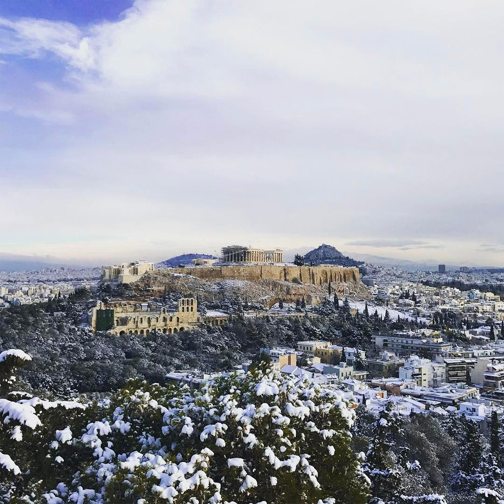 Rare Snowfall On The Acropolis In Athens, Greece » Design You Trust ...