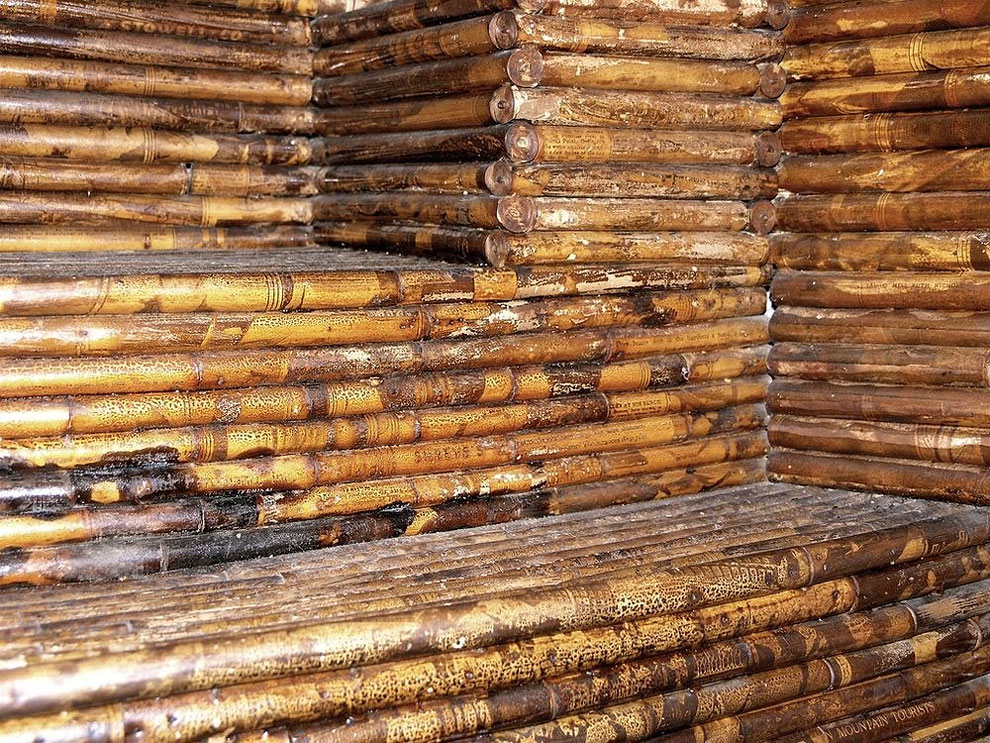 This House Looks Normal But It’s Actually Made Entirely Of Newspaper ...