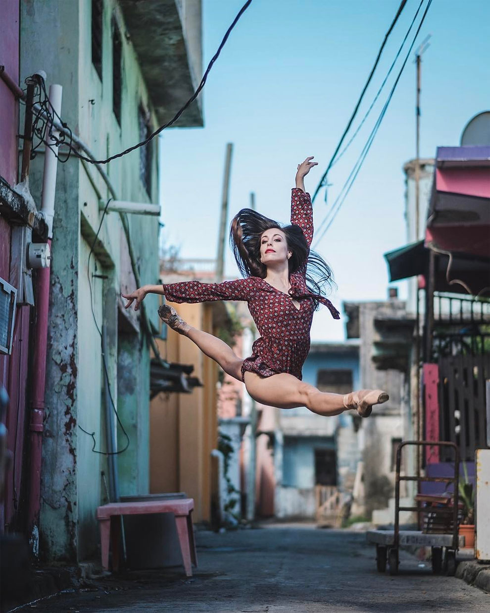 Photographer Omar Robles Captures Ballet Dancers On The Streets Of ...