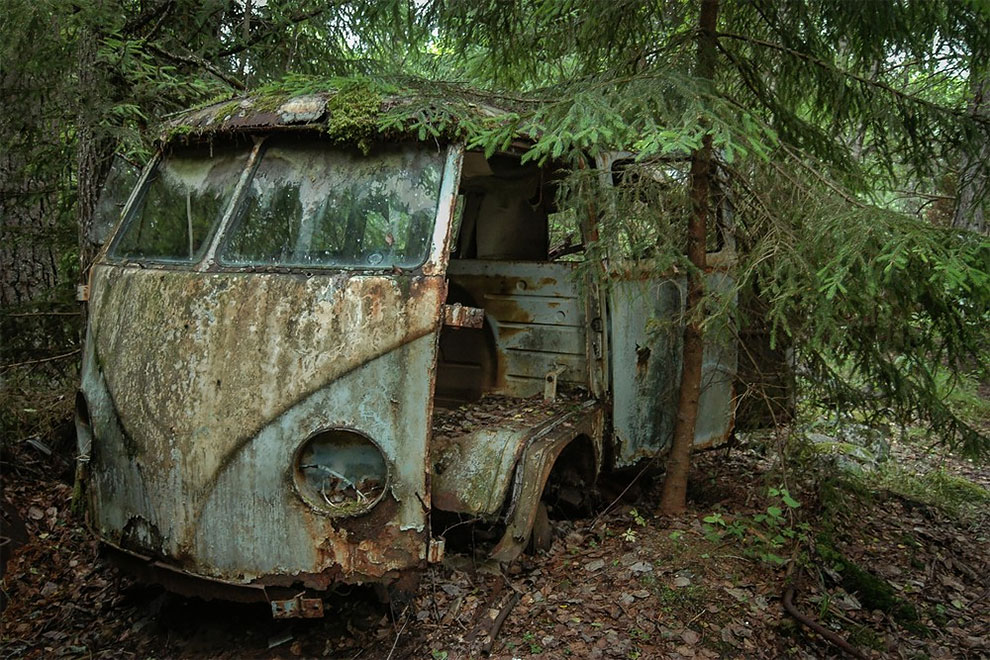 Photos Of The Europe’s Most Spectacular Car Graveyards As Discovered By ...