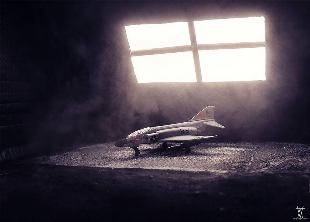 Still Life Photographer Creates Epic “Outdoor” Scenes Almost Without ...