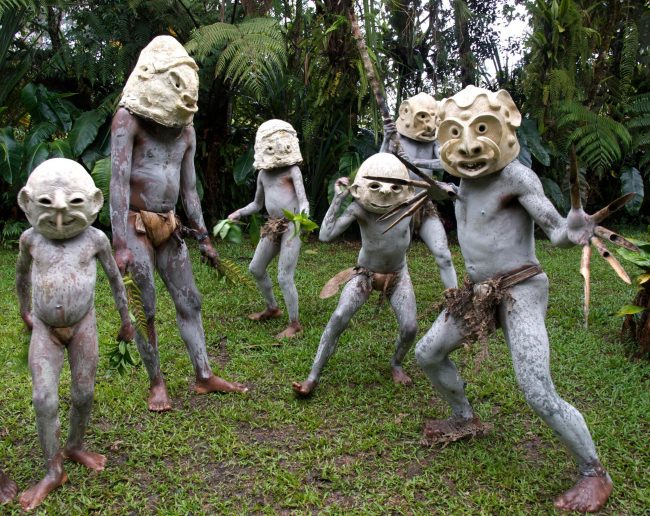 The Mudmen Of The Western Highlands – The Terrifying Tribe From A ...
