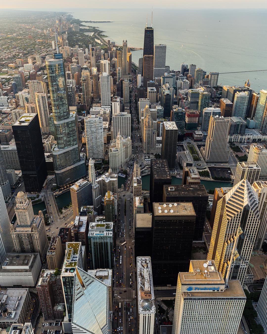Chicago From Above: Stunning Drone Photography By Razvan Sera » Design ...