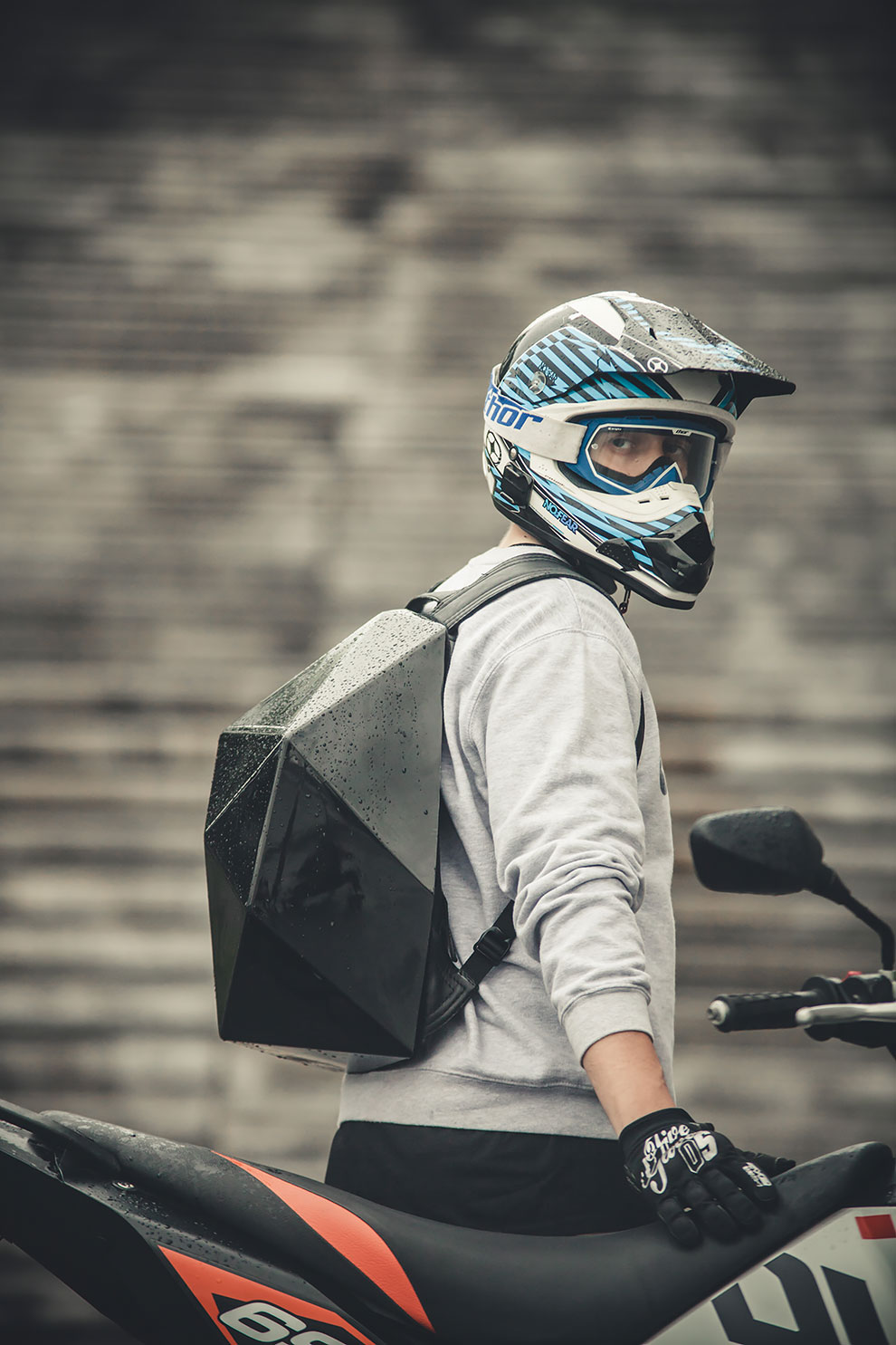 The One Backpack – First Customizable Backpack With Replaceable Shell ...