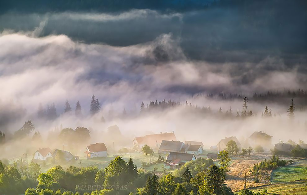 Between Clouds And Mists: Beautiful Rural Poland In Dreamy Photographs ...