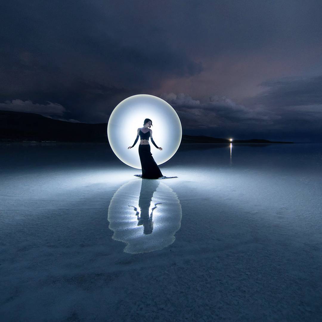 Signs Of Life: Surreal Light-Painting Photography By Eric Paré » Design ...