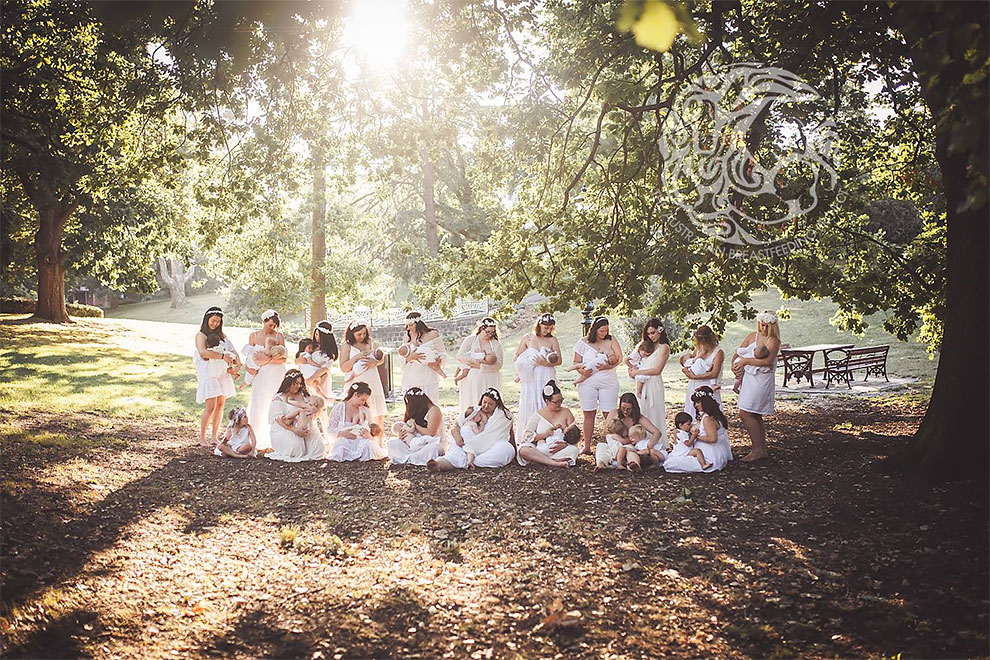 Australian Photographer Captures Women Breastfeeding Their Babies In A ...