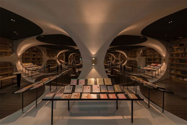 This Infinity Book Store Looks Like An Endless Tunnel Of Books » Design ...