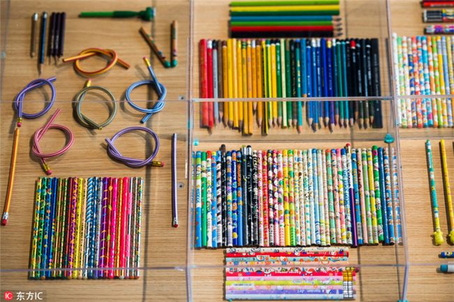 Chinese Pencil Enthusiast Shares Her Varicolored World » Design You ...