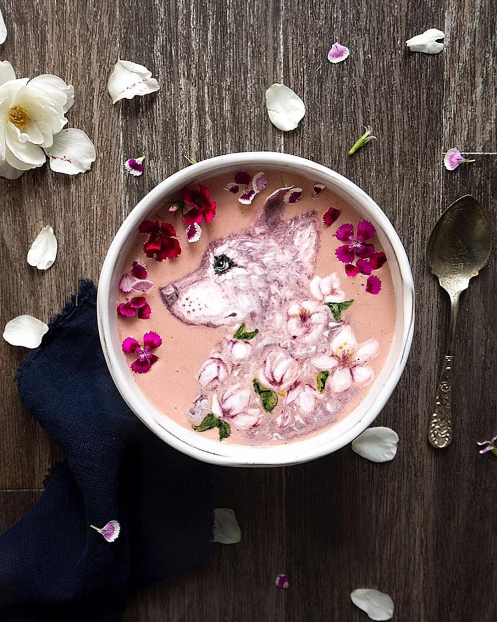 Amateur Food Artist Decorates Smoothie Bowls Using Only Natural ...