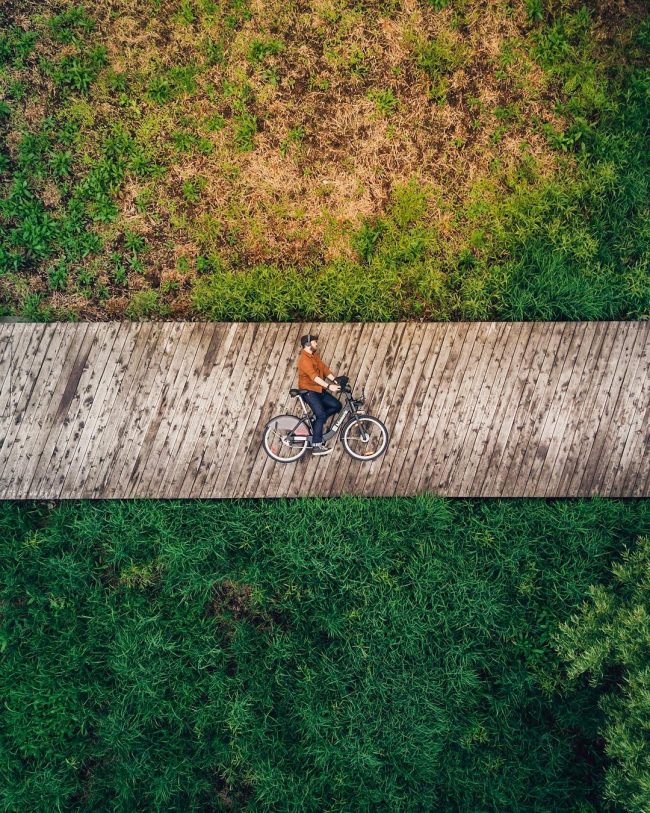 Symmetric Top-Down Photographs Inspired By Nintendo Games Of The 80’s ...