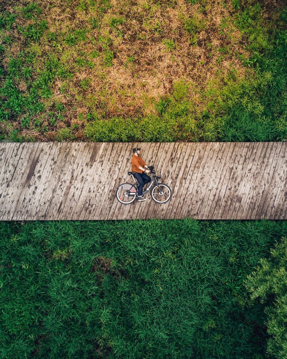 Symmetric Top-Down Photographs Inspired By Nintendo Games Of The 80’s ...