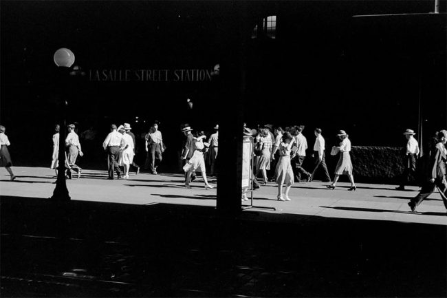 Vibrant Photos Of Chicago In 1941 Through The Lens Of Photographer John ...