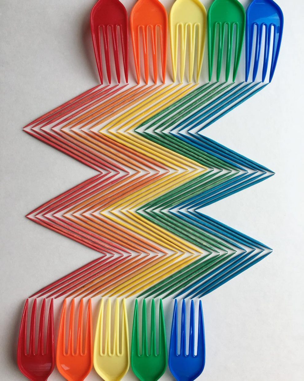 Everyday Objects Obsessively Organized Into Patterns By Adam Hillman ...