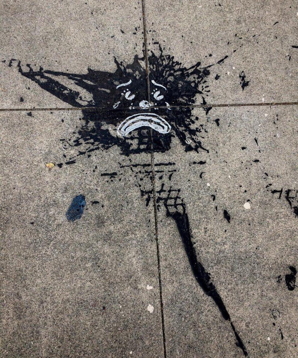 Artist Shows The Sorrow Of Thrown Away Objects He Finds In The Streets ...