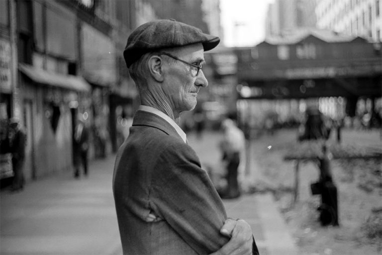 Vibrant Photos Of Chicago In 1941 Through The Lens Of Photographer John ...